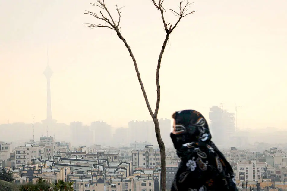 گرد‌و‌خاک در تهران